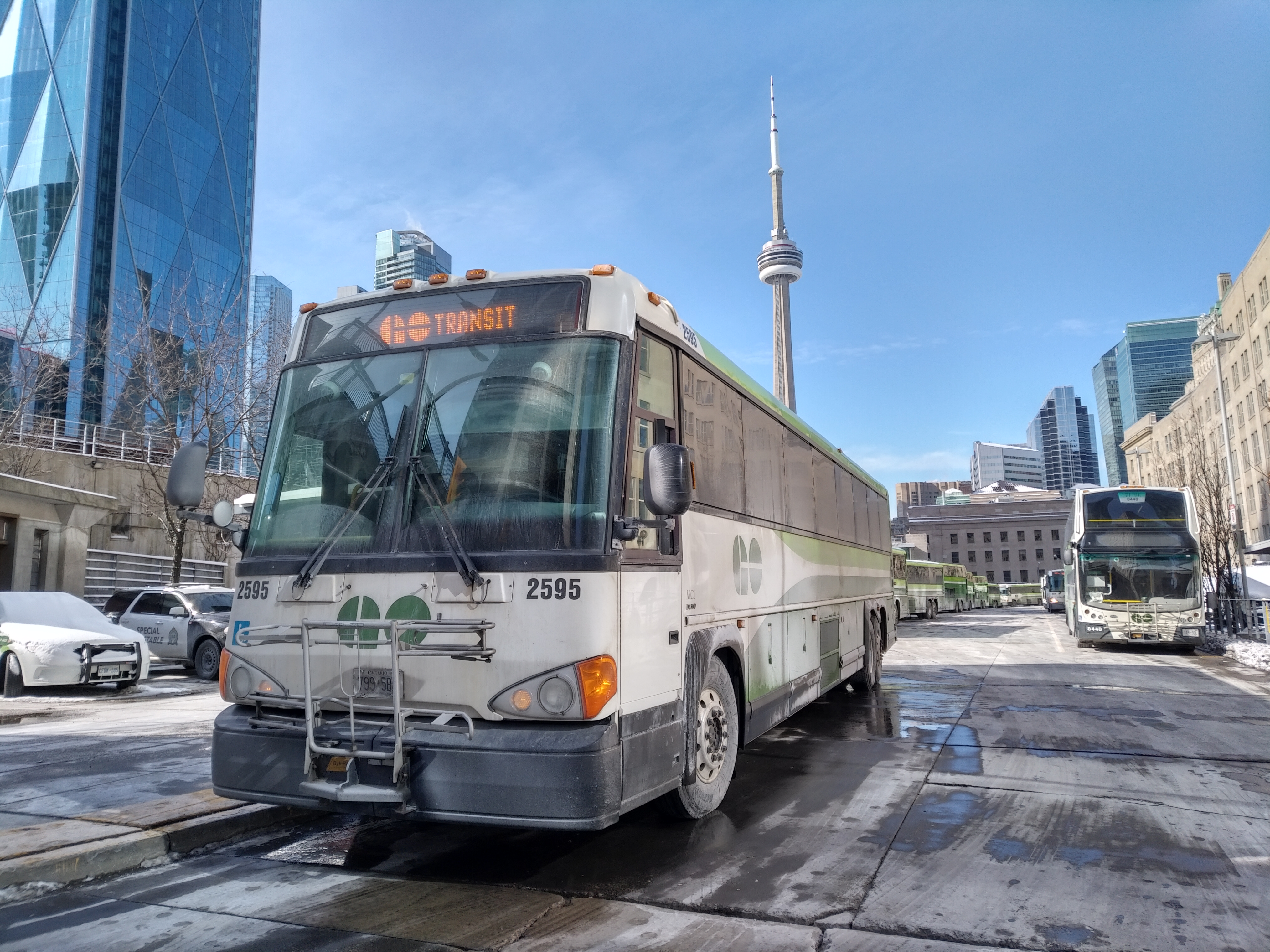 GO Transit celebrates 50 years of bus operations - Canadian Transit ...